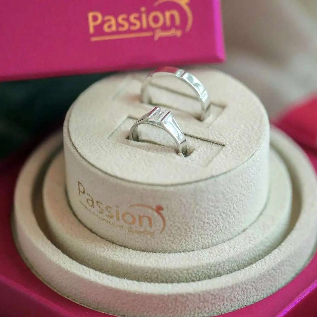 Hal yang Harus Diketahui Sebelum Memilih Cincin Nikah Emas Putih, Calon ... Hal yang Harus Diketahui Sebelum Memilih Cincin Nikah Emas Putih, Calon ...