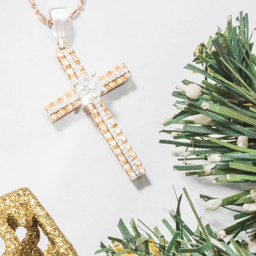 Tips Mengemas Hadiah Natal untuk Teman yang Unik dan Berkesan | Passion ...